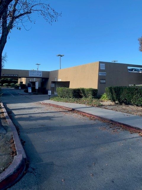 Parking for El Monte Court | ParkChirp | Visit now to learn more!