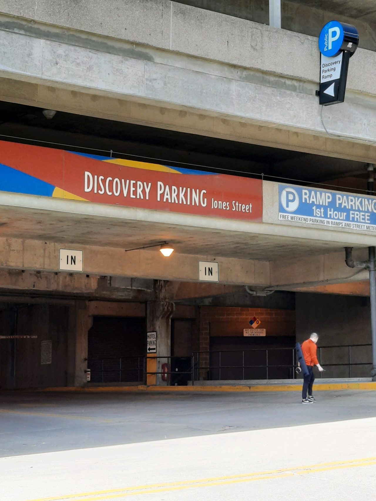 Book Parking for Discovery Ramp in Sioux City, IA | ParkChirp