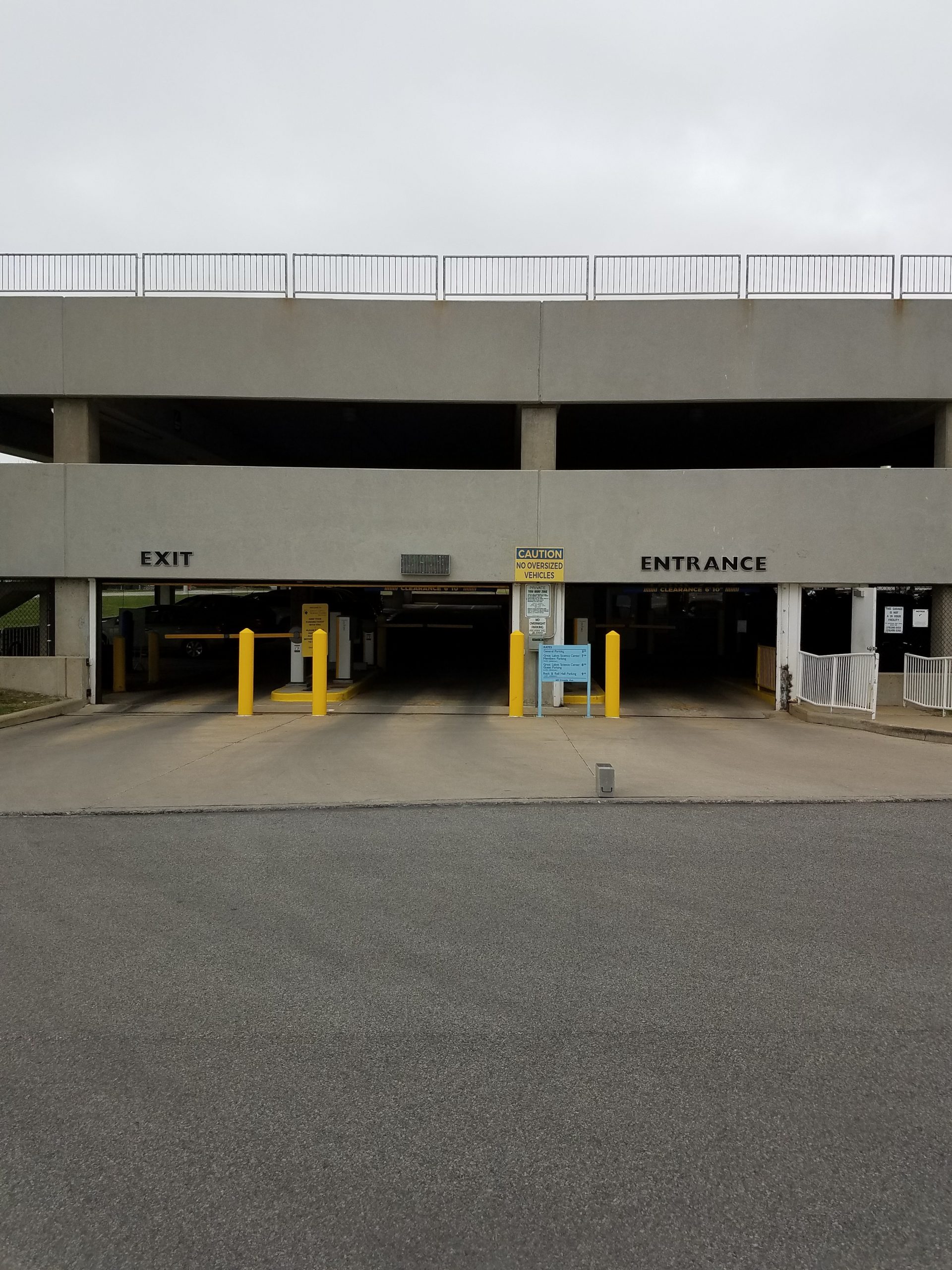 Parking for Great Lakes Science Center | Cleveland | ParkChirp