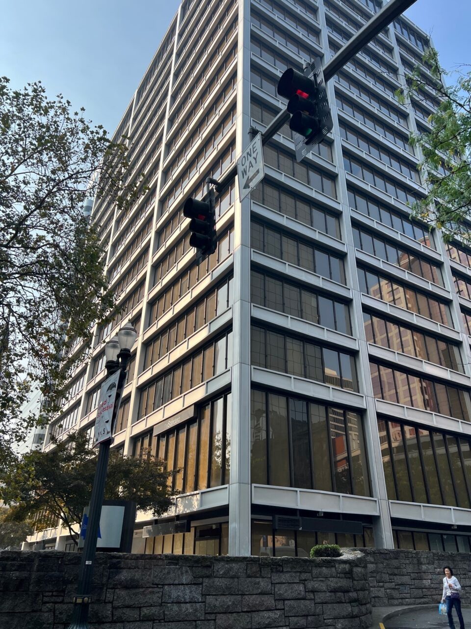 Parking for Standard Plaza Garage | ParkChirp | Book your spot!