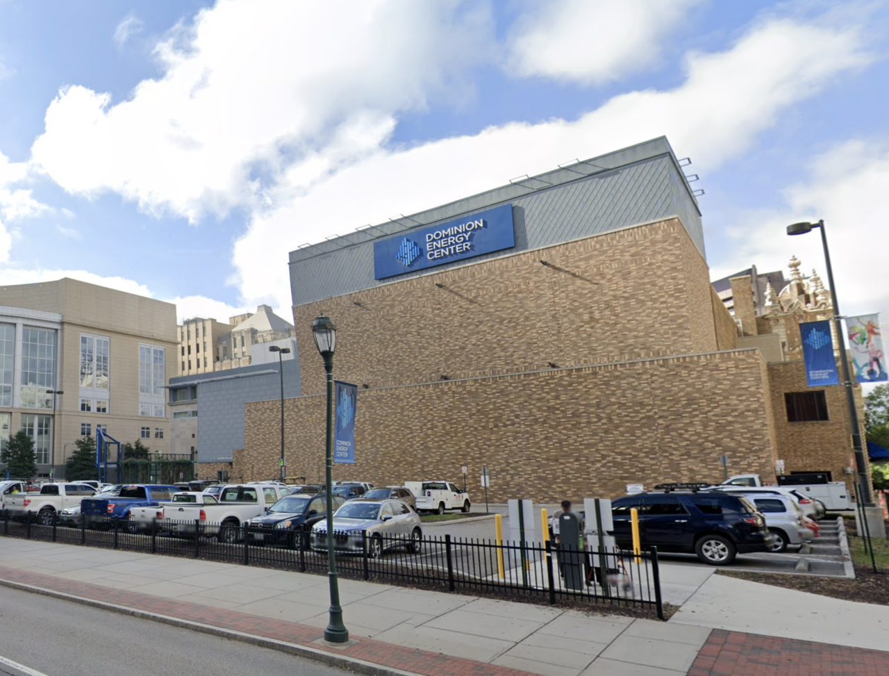 Parking Lot Facilities | ParkChirp