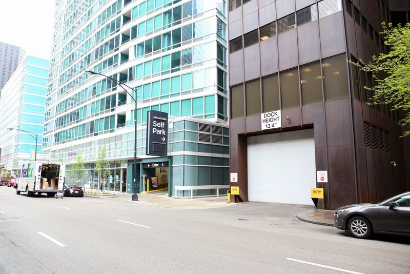 Parking for The Streeter (345 E Ohio St) | Chicago | Legacy Parking