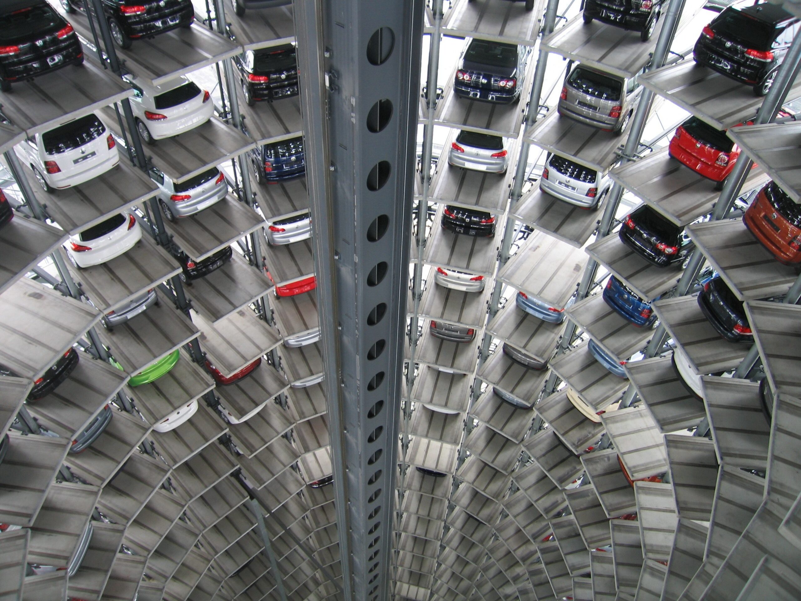 Improving Parking Availability with Smart Parking Systems | ParkABM
