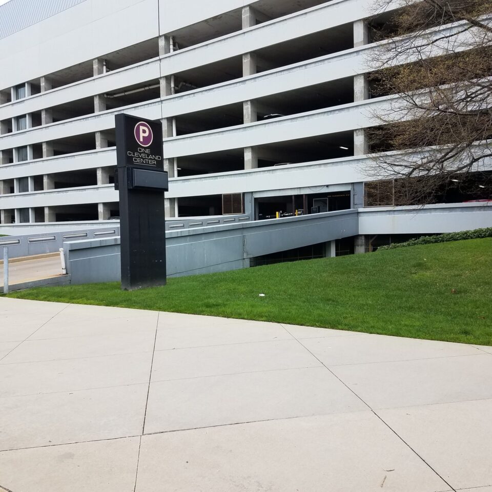 Parking for One Cleveland Center | Cleveland | ABM Parking