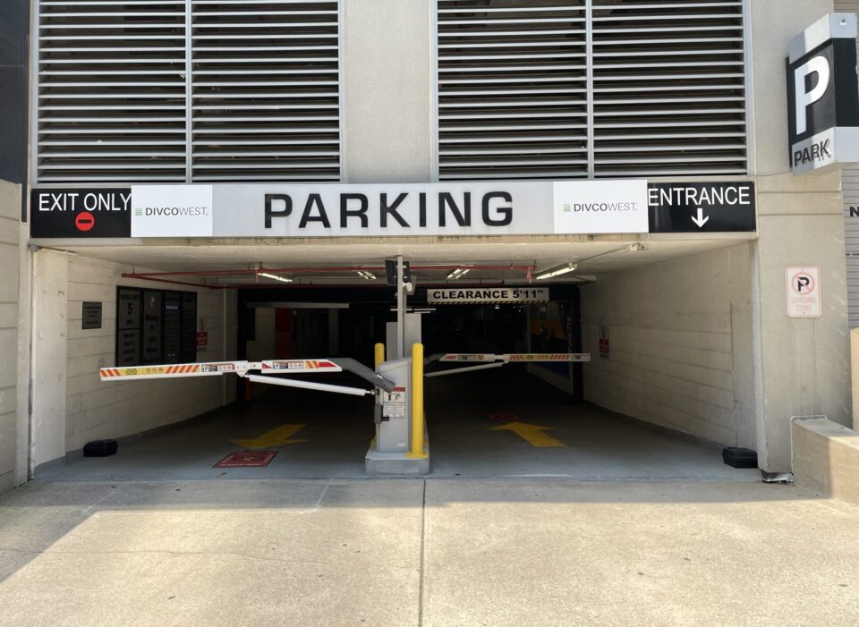 CWT (1300 Wilson Blvd) - Garage | One Parking